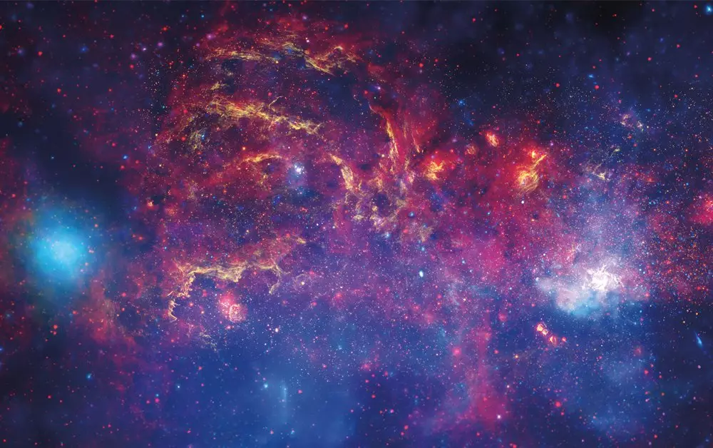 تلسكوب شاندرا يرصد عقدين من تحويل النظرية إلى واقع