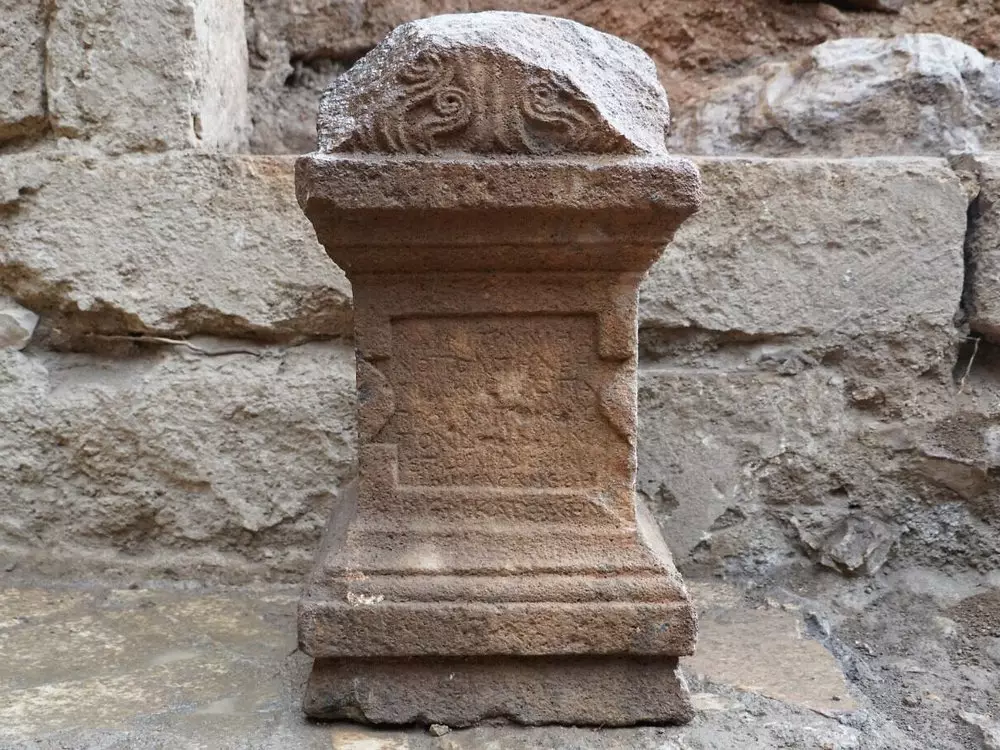 Bütsantsi kiriku seina sisse leiti Vana-Kreeka jumala Paani altar