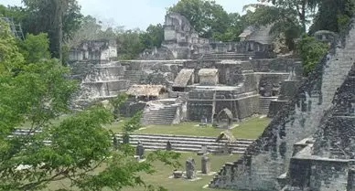Ata: Tikal 10559_2