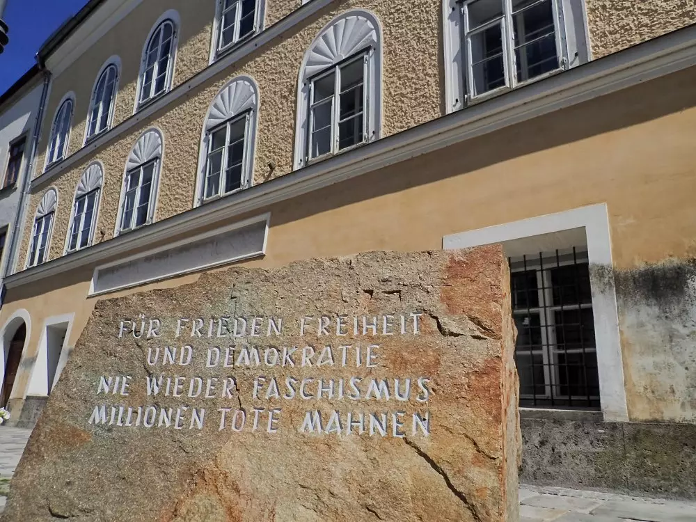 Hitlers födelseplats kommer att omvandlas till en polisstation