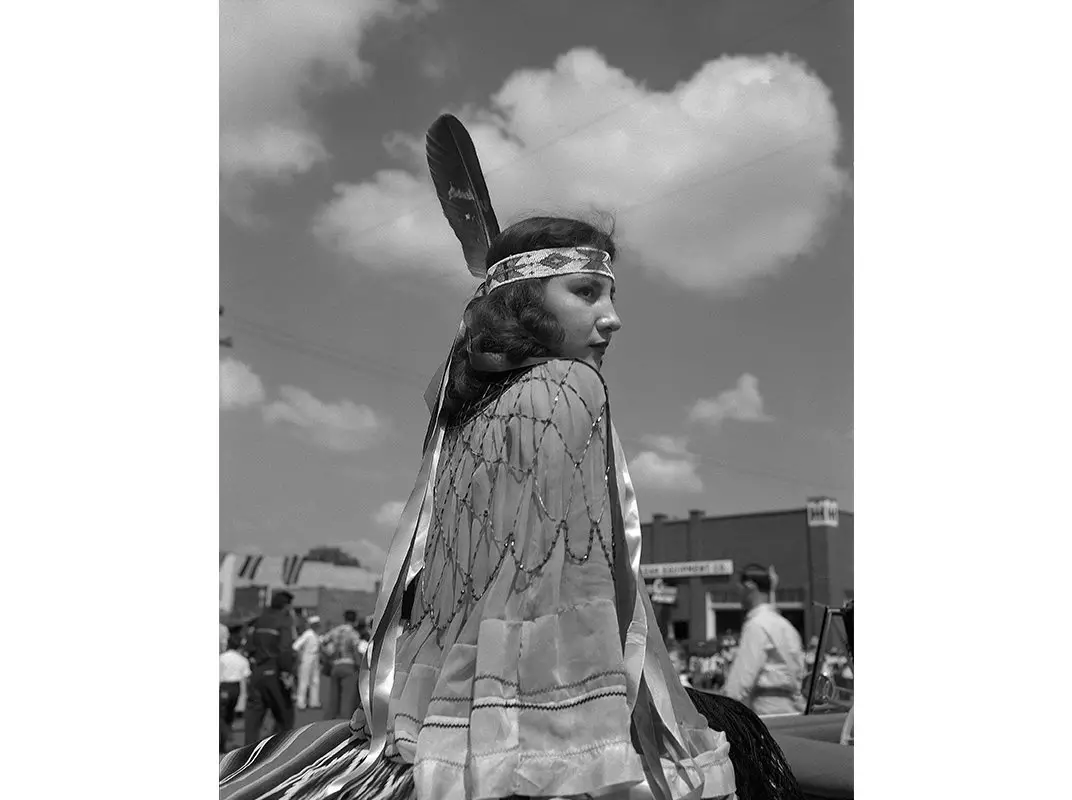 Rzadki wtajemniczony pogląd na życie rdzennych Amerykanów w połowie XX wieku Oklahoma 10766_11