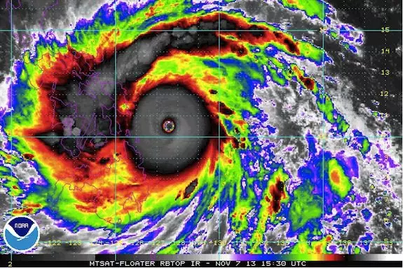 Jeden z nejsilnějších hurikánů, jaké kdy byly viděny, se chystá zasáhnout Filipíny