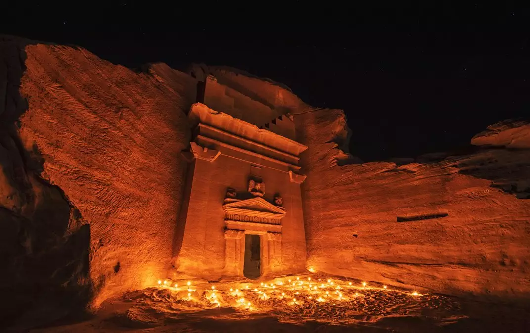ہیگرا، سعودی عرب کا ایک قدیم شہر جو ہزاروں سال تک اچھوت نہیں تھا، اپنی عوامی شروعات کرتا ہے۔