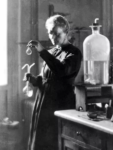 Semangat Madame Curie 11659_3