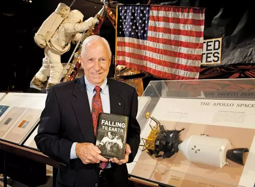 Apollo 15 Al Worden apie kosmosą ir skandalus 11725_3