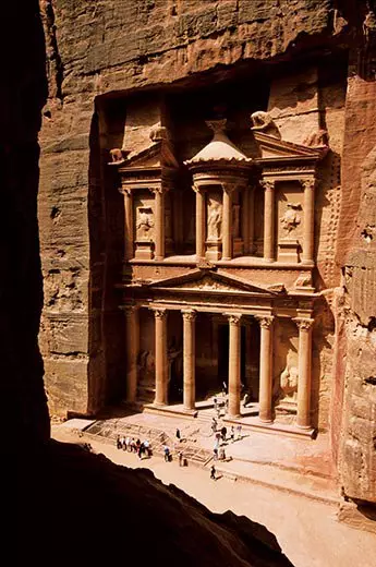 Reconstructing Petra 11751_3