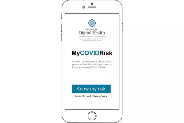 Ilustrasi smartphone dengan Aplikasi MyCOVIDRisk terbuka di layar