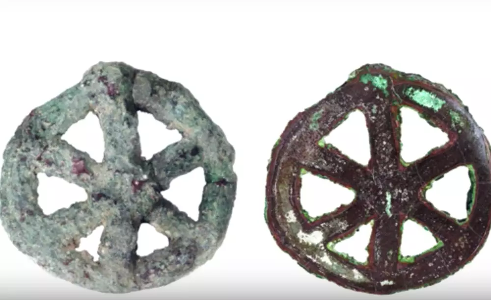 Dieses 6.000 Jahre alte Amulett ist ein uraltes Wunderwerk aus Metall