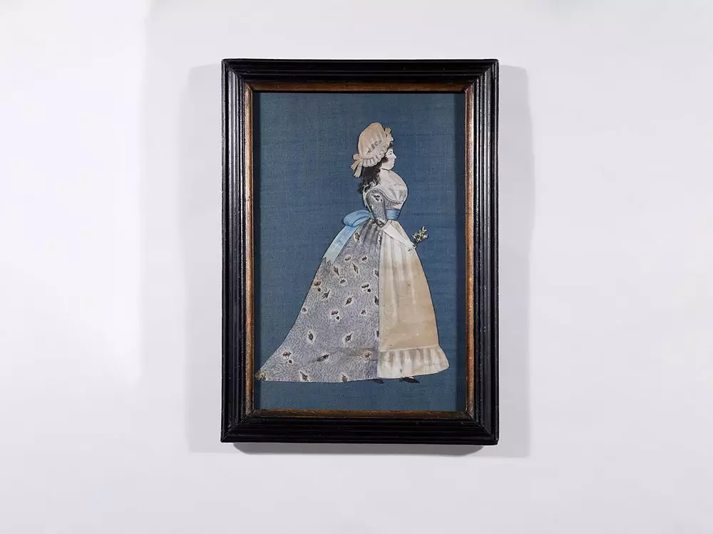 이 자매의 혁신적인 초상화 미니어처는 19세기 코네티컷의 엘리트를 불멸로 만듭니다.