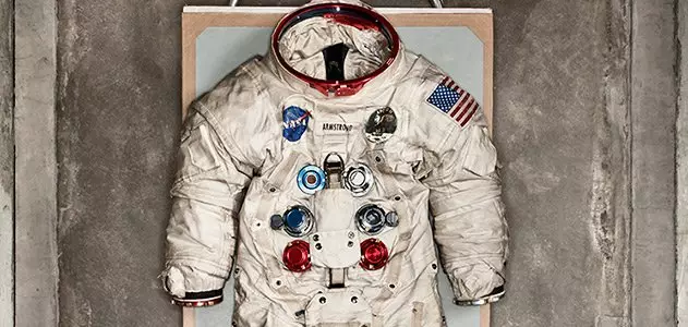 Spacesuit ni Neil Armstrong