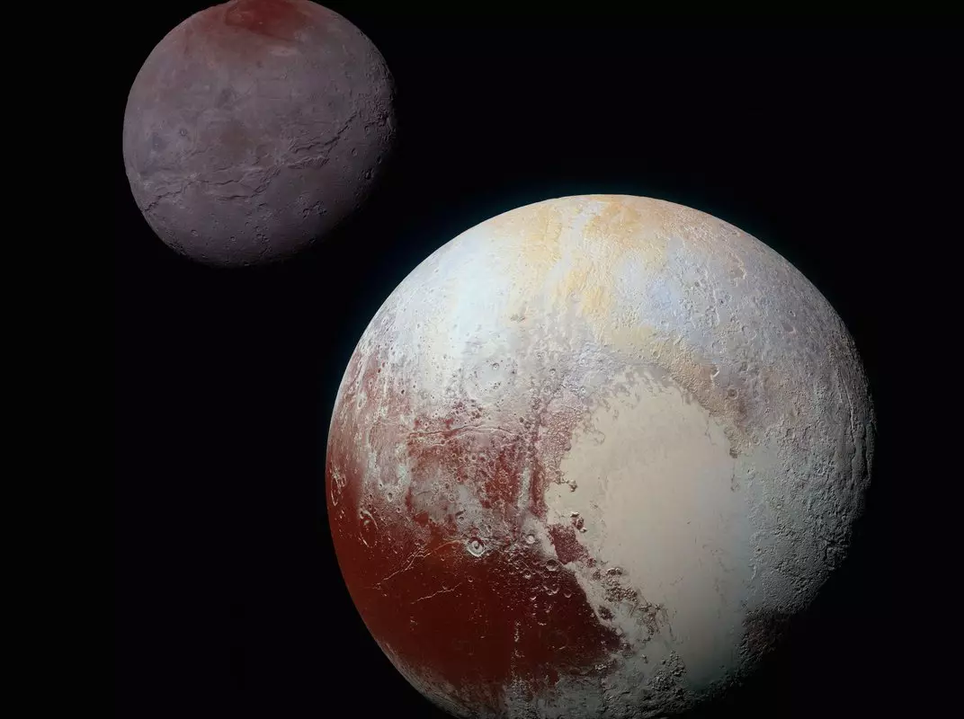 Pluto a Cháron 2