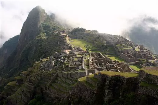 Machu Picchu በማስቀመጥ ላይ 12526_6