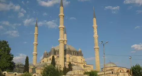 Ang dakong Selimiye Mosque sa Edirne