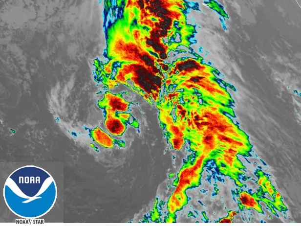 Imazhi satelitor i stuhisë tropikale Theta