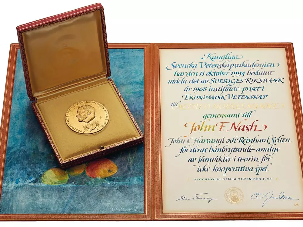 Jon Neşiň Nobel baýragy 735 000 dollara satylýar