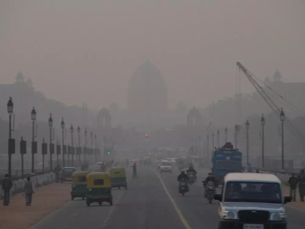 Neu-Delhi versucht, Rekord-Smog einzudämmen