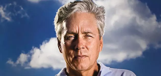 Carl Hiaasen akan Mutuwar Dan Adam