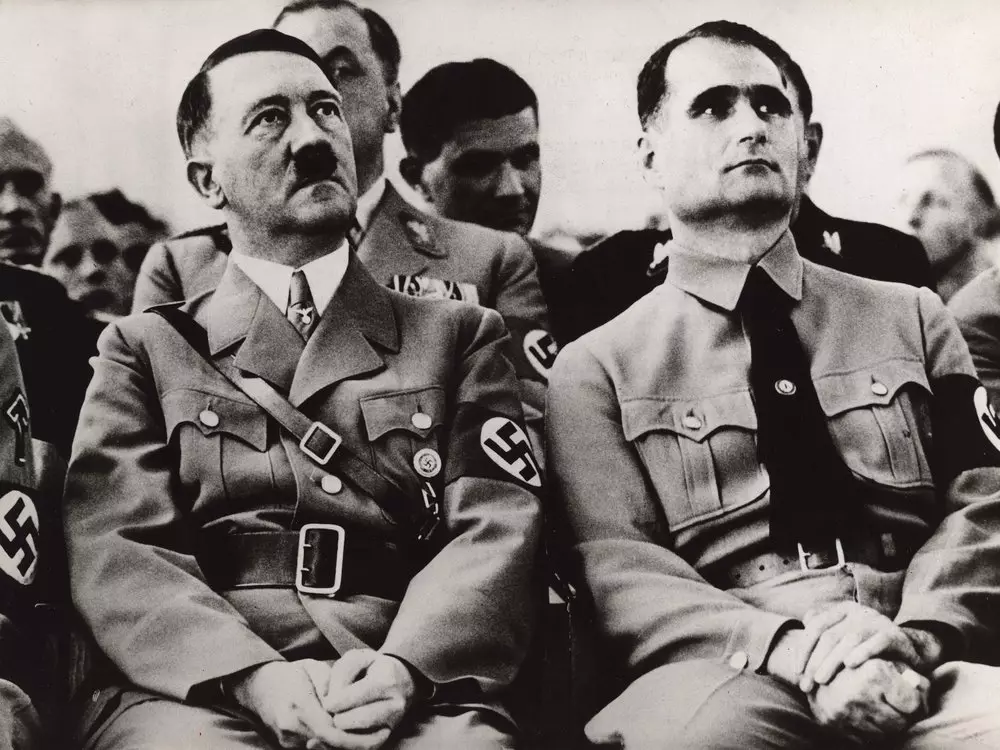 Adolf Hitler og staðgengill hans Rudolf Hess