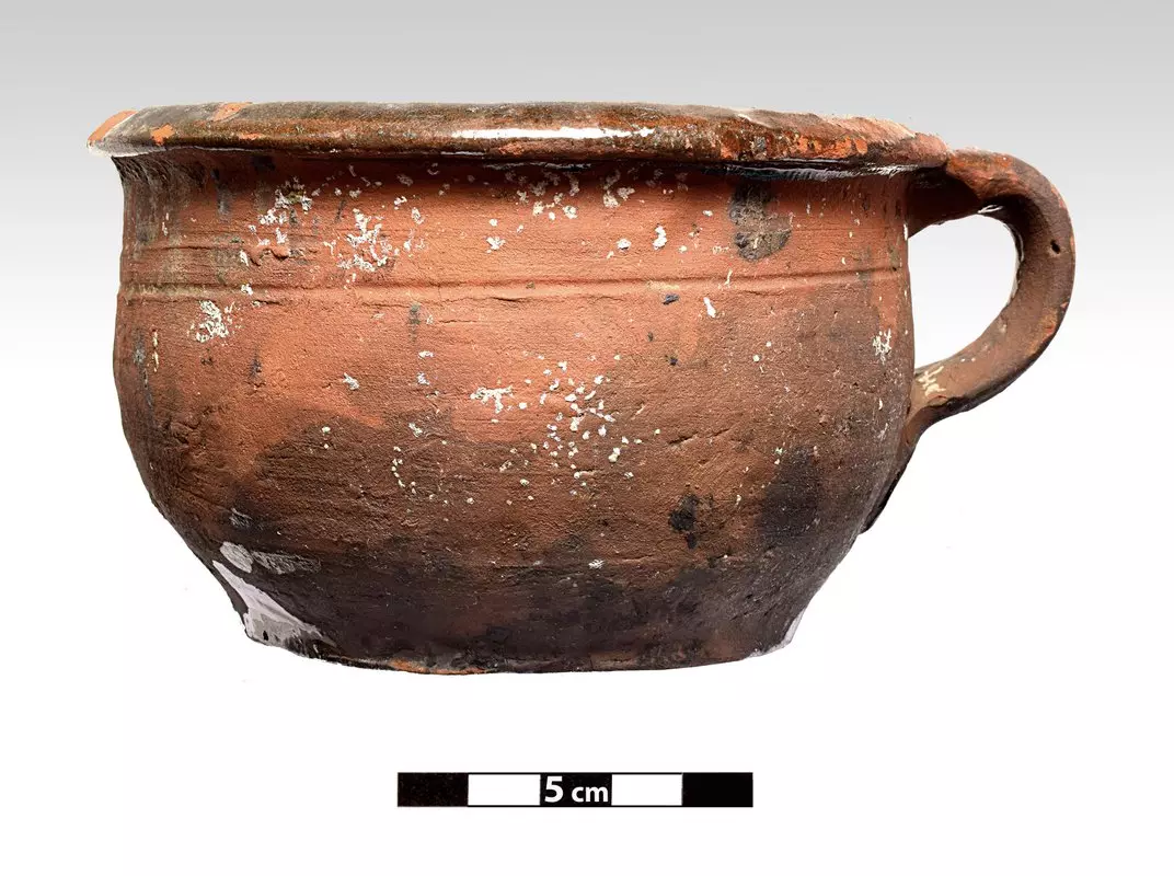 Nowo odkryte skarby pochodziły z tego samego zatopionego statku, który przewoził kontrowersyjne „kulki Elgina” 13832_3