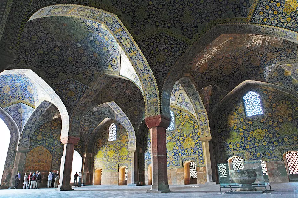 Imam Moskeija, Iran