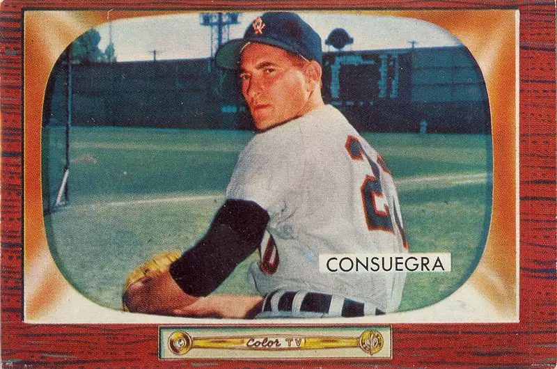 Photograph of Sandalio “Sandy” Consuegra framed in a TV screen with wood paneling Sandalio “Sandy” Consuegra White Sox baseball card