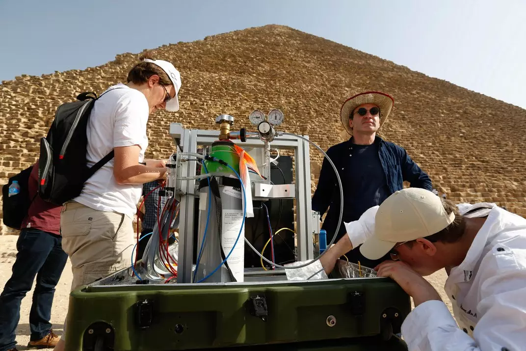 Hvordan forskere avdekket et massivt tomrom i den store pyramiden i Giza