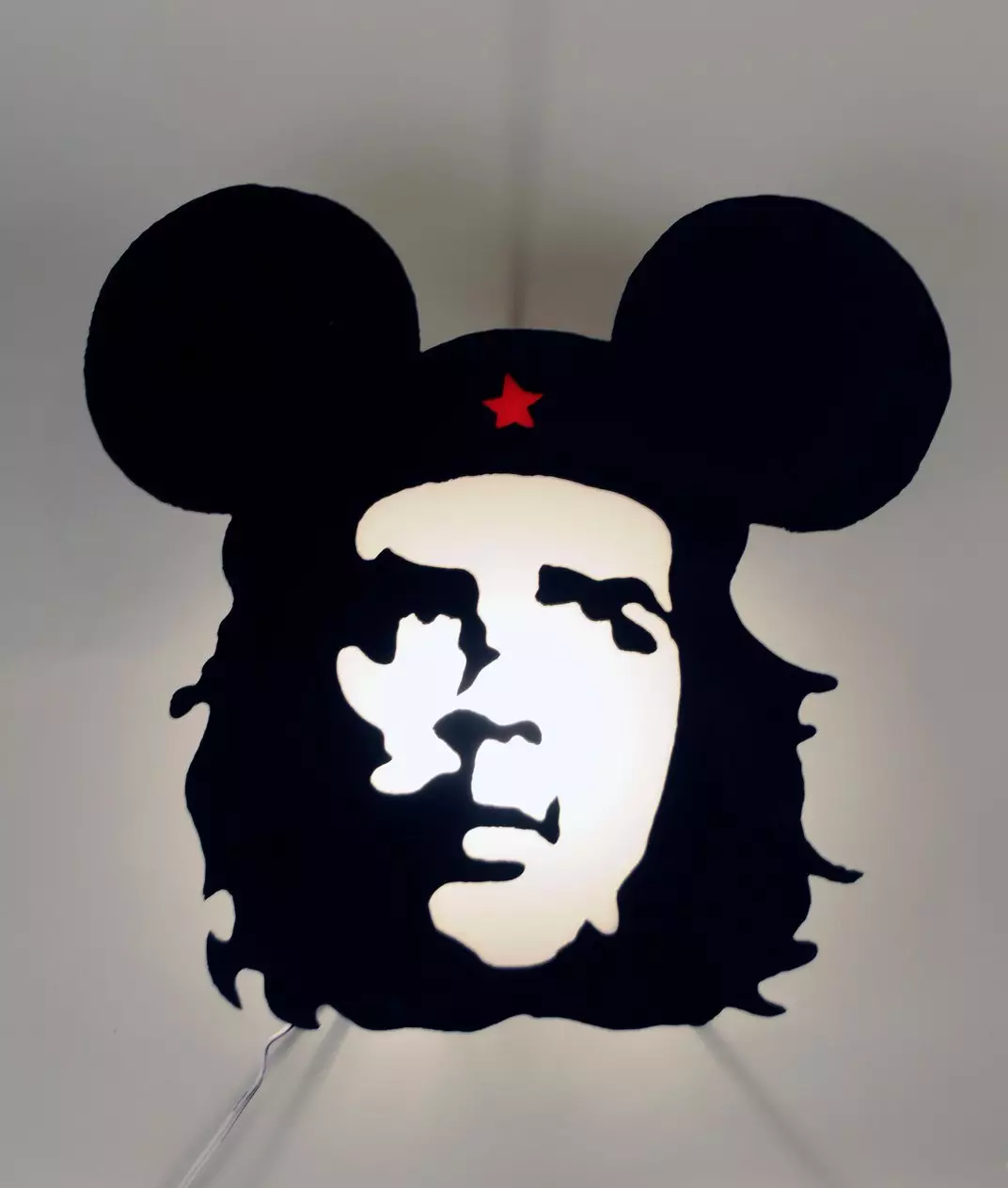 Che Guevara como Mickey Mouse