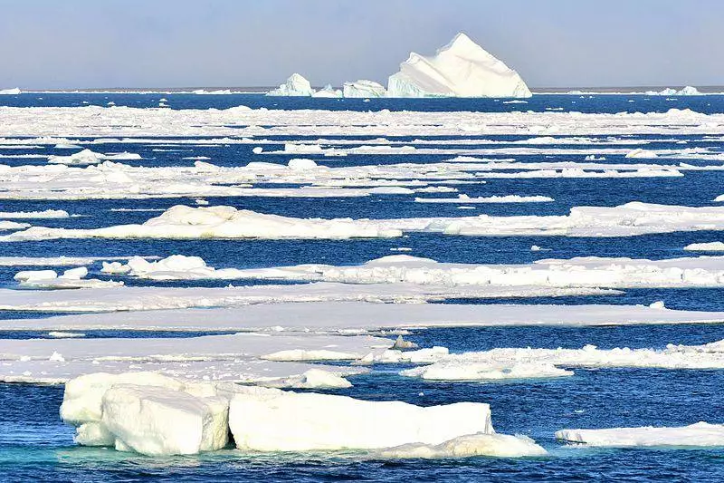 D'Arctic Sea Ice Fails to Refreeze Enn Oktober, setzt en neie Rekord