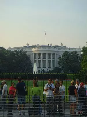 Kini Lang Sa: Mga Opisyal sa White House nga Apil sa Mga Nagdaog sa National Design Award sa DC