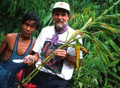 史密森尼植物學家撰寫關於緬甸旅行的回憶錄