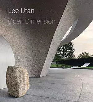 'Lee Ufan: Open Dimension အတွက် ပုံသေးကို အစမ်းကြည့်ပါ။