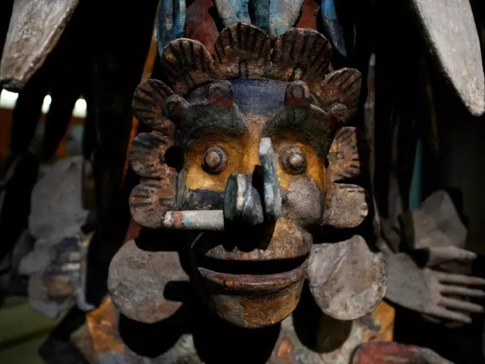 कलाकृतिहरूको खजाना, धेरै विदेशबाट बरामद, 4,000 वर्षको मेक्सिकन इतिहास ट्रेस