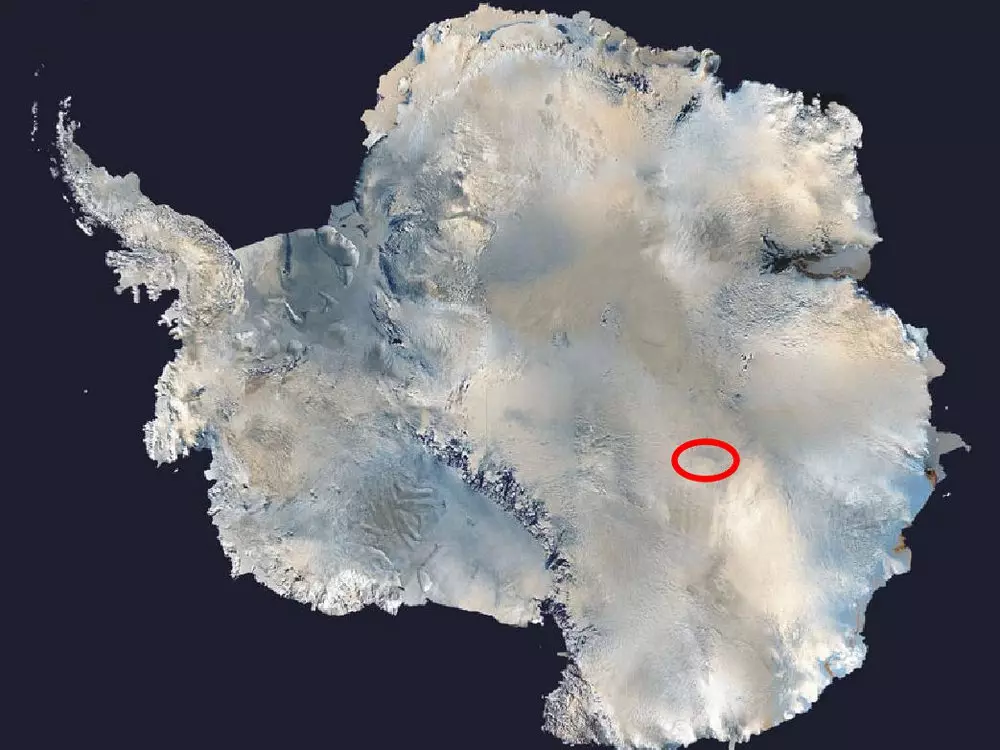 Життя в озерах під антарктичними льодовиками поки що не знайдено