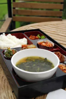 Inbjudande skrivande: picknick i koreansk stil