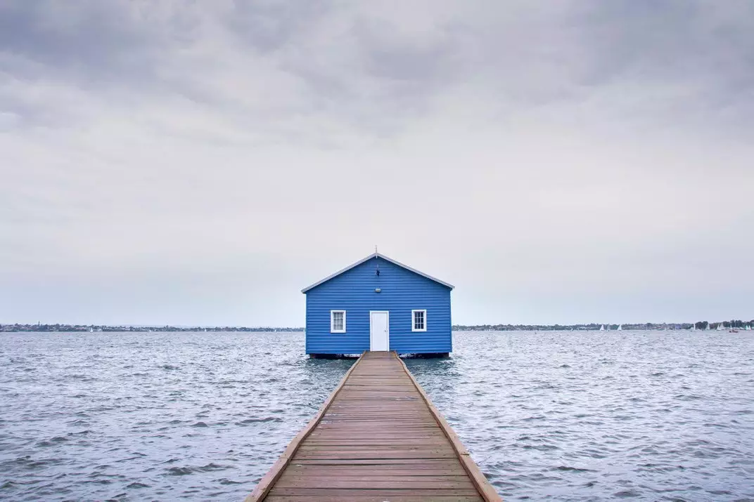 Sepuluh Tempat Yang Boleh Jadi Langsung Daripada Filem Wes Anderson