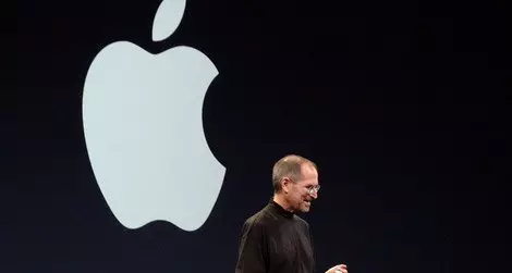 Steve Jobs consegue um O de pé