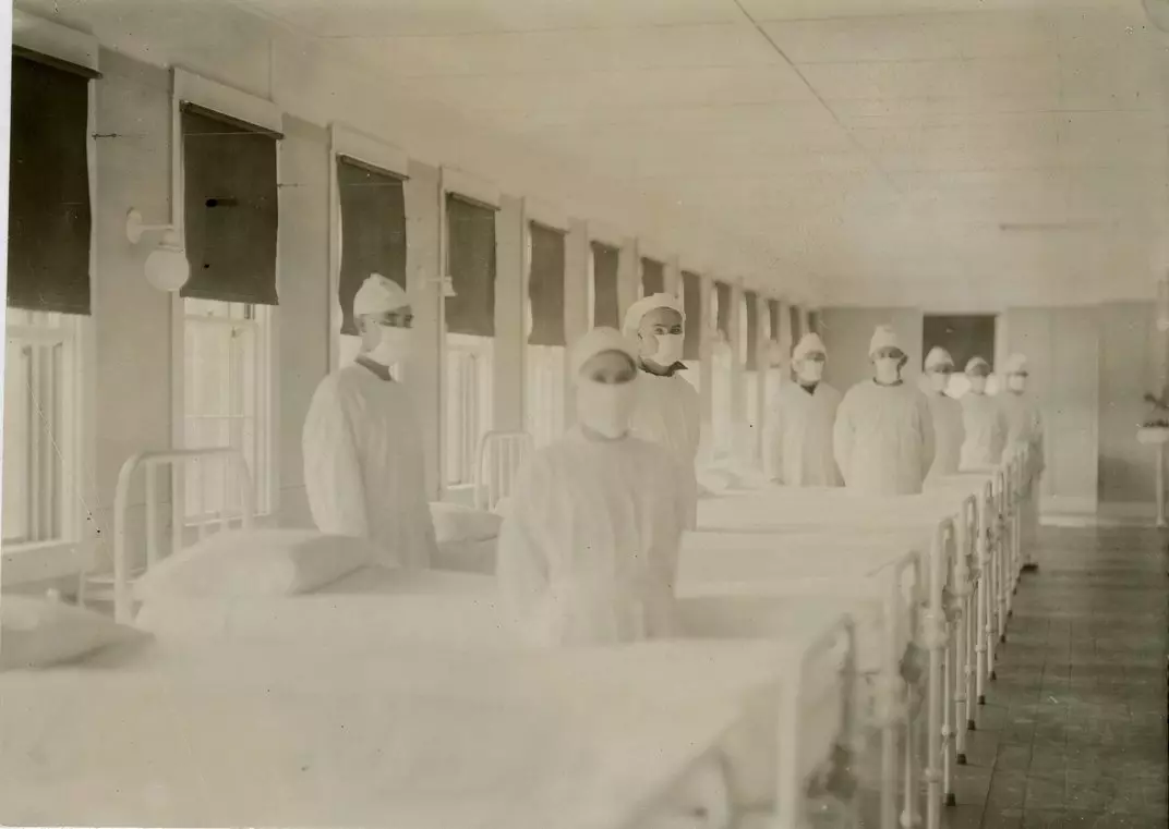 Как ужасный грипп 1918 года распространился по Америке 16636_5