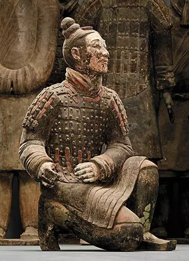 Ndị agha Terra Cotta na Machị 17619_11