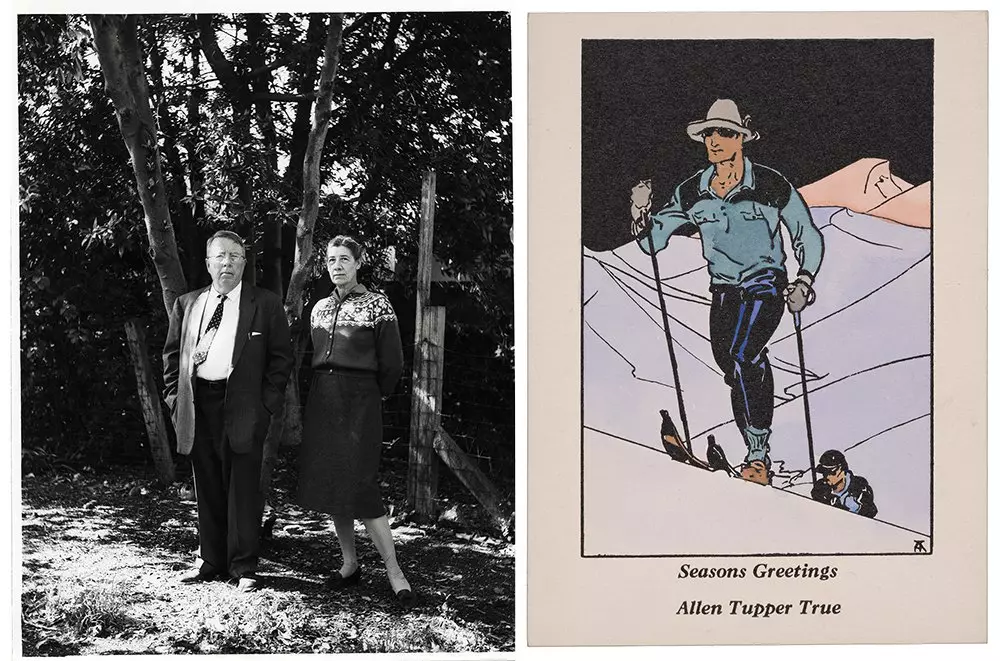 Gambar Yvor Wintor dan Janet Lewis di sebelah kad percutian Allen Tupper True