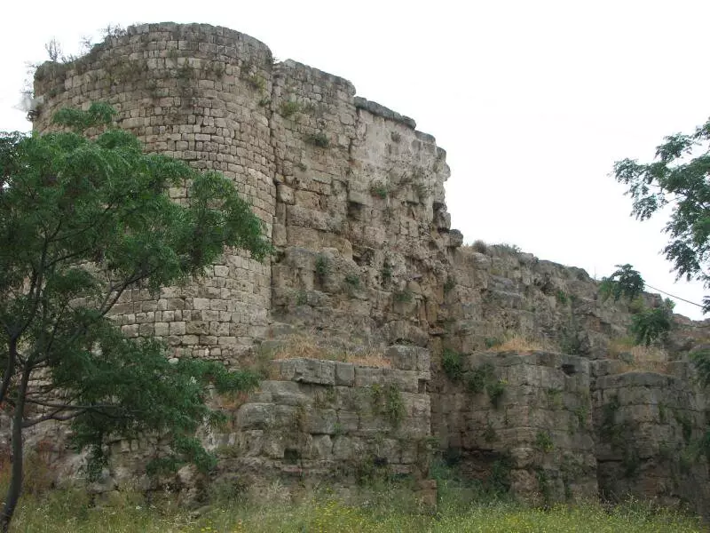 Замок Сент-Луис