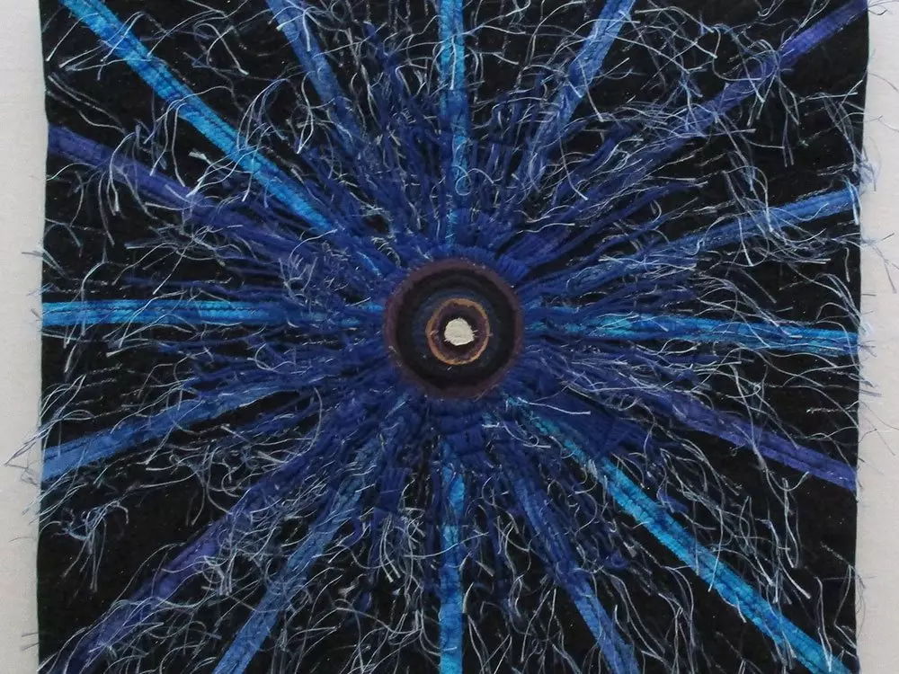 Trapunta blu Collider