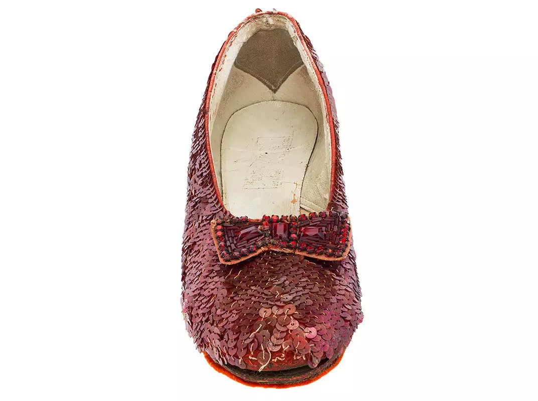 多萝西的红宝石拖鞋如何来到史密森尼博物馆 17999_4