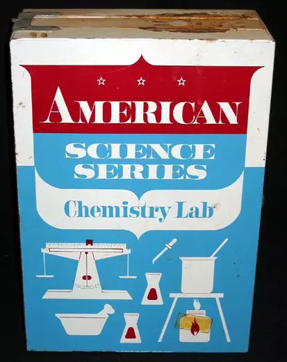 The Rise and Fall and Rise of Chemistry Set 18085_9