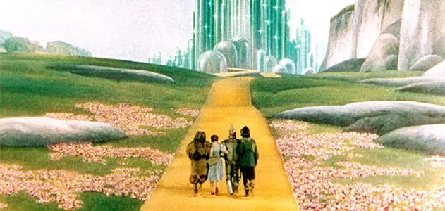 O le Wizard o Oz Yellow Brick Road