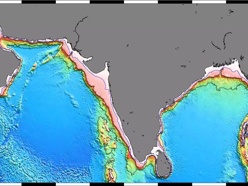 पाकिस्तानमध्ये एका मोठ्या भूकंपाने नुकतेच एका बेटाला समुद्राबाहेर जाण्यास भाग पाडले