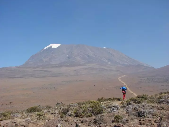 Ho hloa Thaba ea Kilimanjaro 18752_3