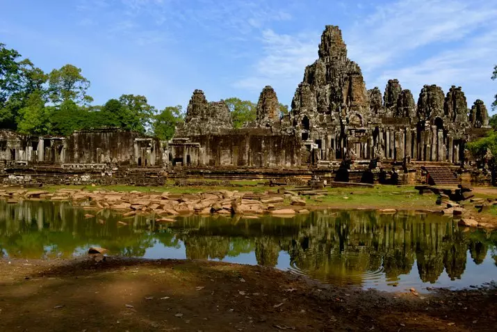 Babban darajar Angkor Wat 18933_4