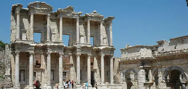 Explorando la antigua Éfeso