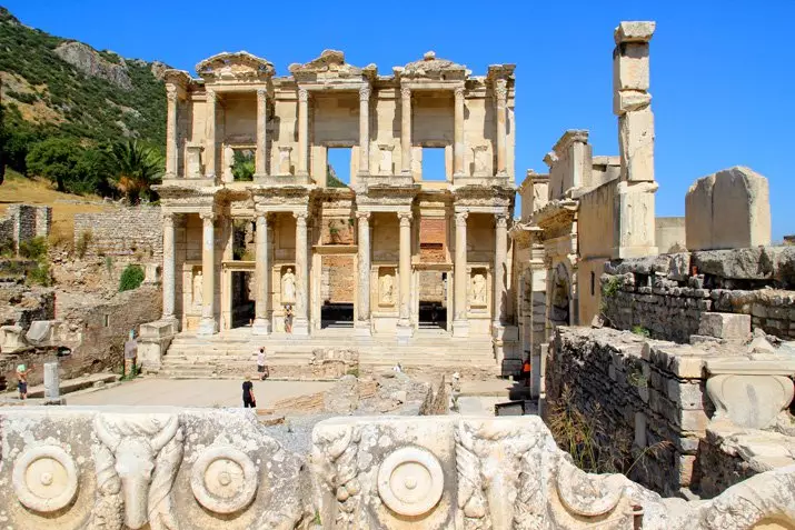 Az ókori Ephesus felfedezése 18944_4