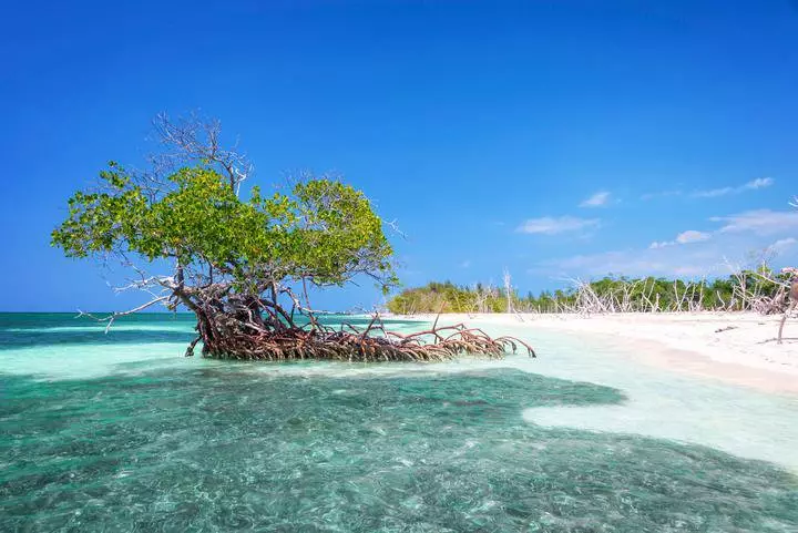 Iwari Cuba ká Unspoiled etikun